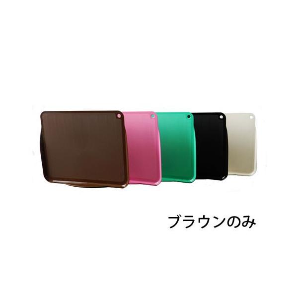 居間で使うのにちょうどいいまな板■ 3つのフチで液体の飛び散りを防ぎ、水分は傾斜でミゾに溜まる様になっているので、居間で果物を剥いたり・料理の下準備などの作業をするにはピッタリ！■ 自立でき省スペースで収納可能。■ コンパクトで軽量なので持...