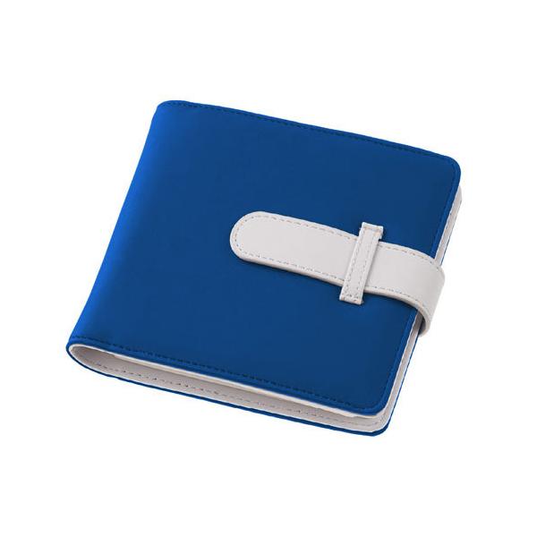 ■やわらかな手触りのBlu-ray対応ディスクケース。■ディスクをやさしく保護するBlu-ray/DVD/CD対応のディスクケース。■表紙カバーは柔らかな手触りのPUレザー製。■24枚収納タイプ。本体重量/寸法：約W160xD25xH140...