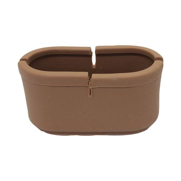 【商品説明】耐摩耗性に優れ、変形・風化・色落ちしにくいエラストマー樹脂製です。底面にスベリ効果のあるPETフェルトを使用している為、イスの移動の際ほどよくスベリ、底面のキズ防止効果もあります。取付範囲の広い特殊形状キャップなので、適合サイズ...