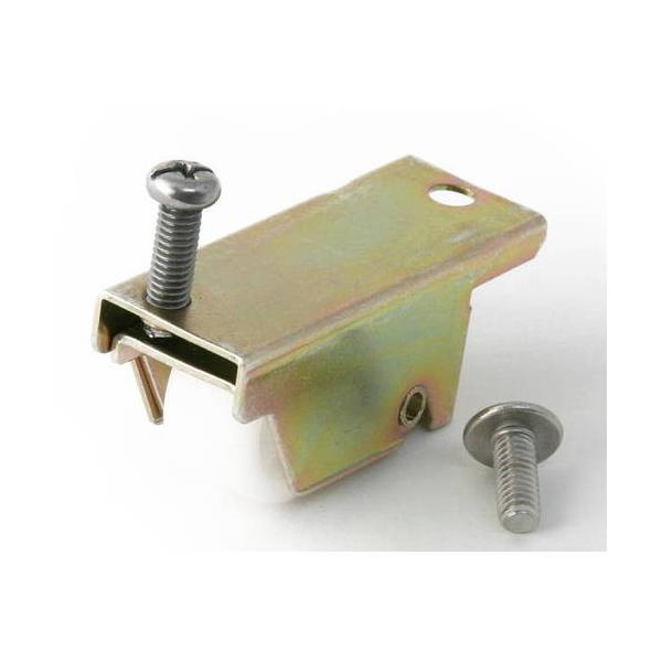 交換用の戸車です。網戸・サッシ・雨戸・引き戸の戸車交換シリーズ雨戸の交換用戸車。トステム用の取り替え用雨戸戸車です。下部切り込み口より戸車を差し込みビスにて固定します。■D型ルーバー1型・ルーバー雨戸・DANパネル雨戸用■入数： 1個■取り...