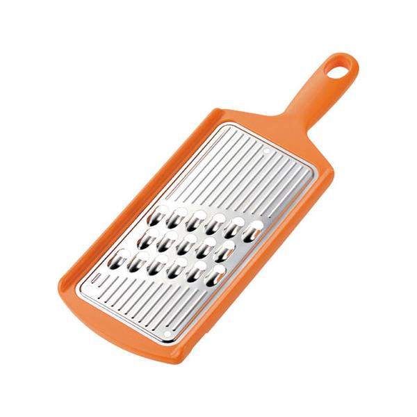 ■大根、人参の太千切りが楽々できます。■きんぴら料理や様々な料理のささがきに便利です。【仕様】間口×奥行×高さ(mm)：268×90×14材質：本体：ポリプロピレン、刃：18-8ステンレス※洗浄機対応原産国：日本下村工業 / しもむらこうぎ...