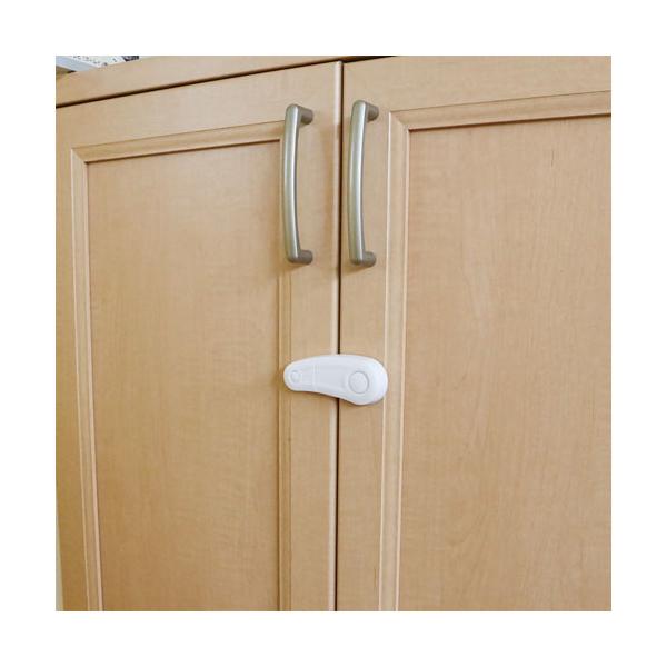 【商品説明】両面テープで簡単に取り付け出来ます。(両面テープ貼り付け済み)スライドボタンでしっかりロックできます。保護者の方には簡単にロック解除できます。【用途】キャビネットやテレビ台、 戸棚をロックしてお子様のいたずら防止や事故、けがなど...