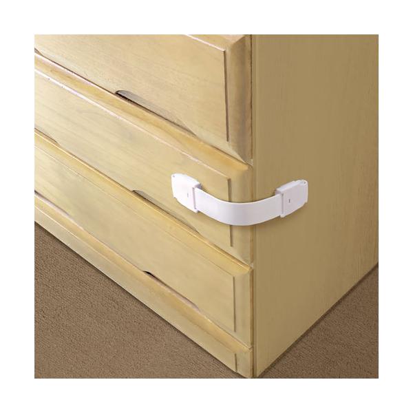 【商品説明】ベルト部分が長いため、段差や厚みのある引き出し・扉などにも使用できます。左右どちらからでもロック・解除可能です。両面テープで取り付け出来ます。(両面テープ貼り付け済み)保護者の方にはワンタッチで解除できます。【用途】引き出し、冷...