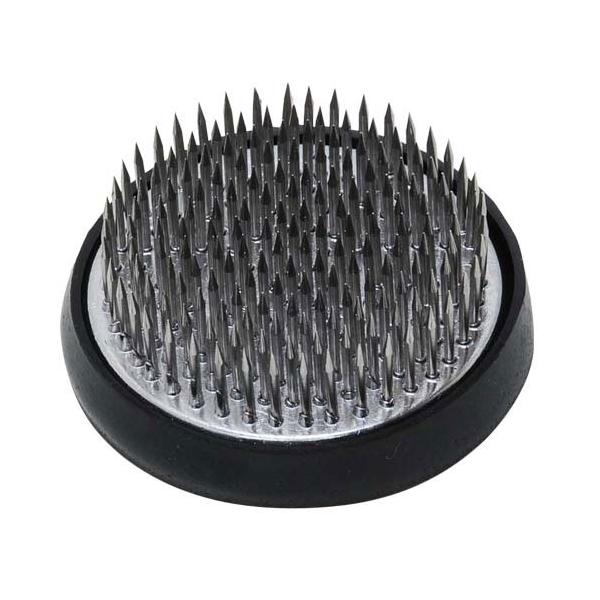 ステンレス針でサビにくいから生け花に最適です。剣山。生け花用です。錆びにくいステンレス針です。底面はすべりにくいゴムマット付きです。■仕様形状：小丸サイズ(約)：61mm重量：約250gゴムマット付■材質本体：鉛針部：ステンレス