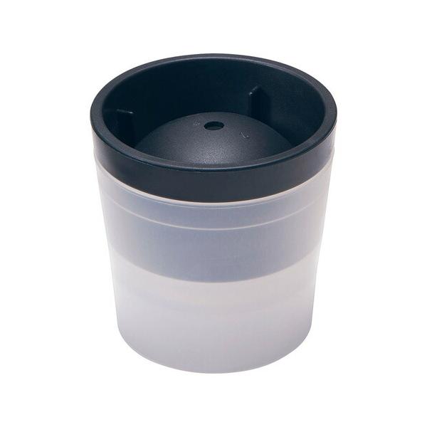 製氷時に場所をとらないスタッキング設計です。やわらかフタで簡単に氷が取り出せます。材質：本体/ポリプロピレン、フタ/エラストマー出来上がり寸法：φ60カラー：ブラック直径×高さ(mm)：75×75