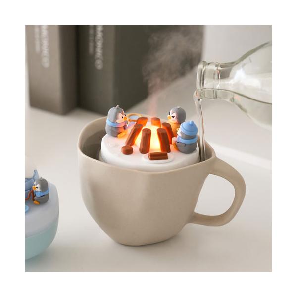 BLUEFEEL 「DoongDoong浮かべるミニ加湿器」は、コップに浮かべて簡単に加湿ができるコードレス加湿器です。タンクレス設計のため、コップの水で加湿するので、お手入れも簡単で衛生的です。かわいいペンギンデザインで、癒しと快適な空間...