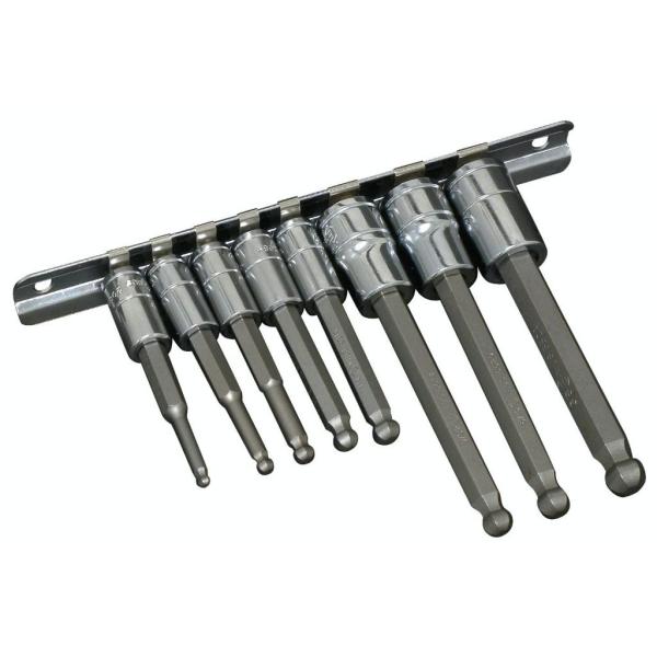 ※詳細な出荷時期はご注文後にメールでご案内します。■商品番号005979■商品概要カラー：クローム素材：特殊鋼【サイズ】差込角：3/8長さ：110mm六角サイズ：9/32、5/16、3/8差込角：1/4長さ：70mm六角サイズ：1/8、5/...