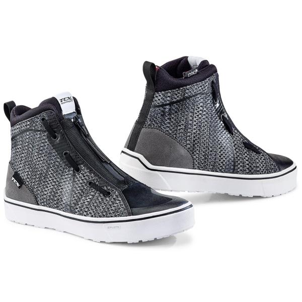 ※詳細な出荷時期はご注文後にメールでご案内します。■商品番号19324■JANコード4909449571316■商品概要カラー：グレーアッパー：通気メッシュニット ／ 牛革スエードプロテクション：Zプレートシャンク(ミッドソール) ／ D3...