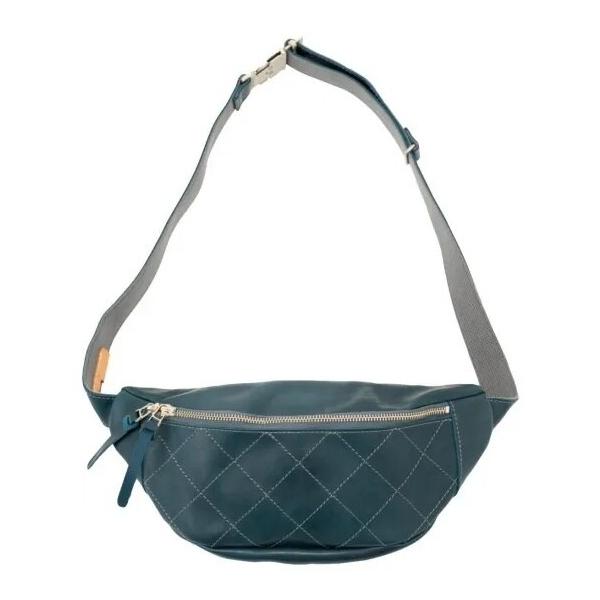 ※詳細な出荷時期はご注文後にメールでご案内します。■商品番号RFVB001NV■JANコード4549101013701■商品概要サイズ：高さ14.5cm×幅32cm×奥行8cm(最大幅部分)栃木レザー使用 Made in JAPAN