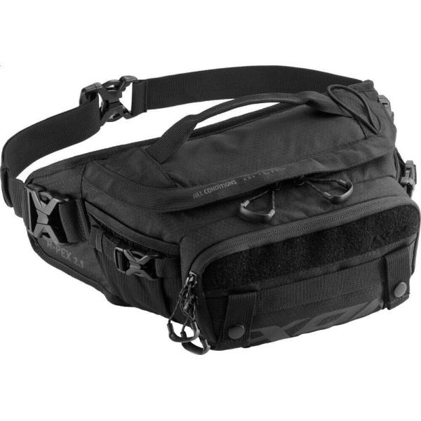 ※詳細な出荷時期はご注文後にメールでご案内します。■商品番号501104004-1001-U/S■商品概要【カラー】BLACK【サイズ】U／S【特徴】・容量：2.5L・防水カバー付属・メインコンパートメントには両サイドファスナー・調整可能ベ...