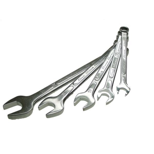 ※詳細な出荷時期はご注文後にメールでご案内します。■商品番号KLK-1-82■商品概要■片目片口スパナ【仕様】[8mm]サイズ：8mm 全長：115mm 重量：30g[10mm]サイズ：10mm 全長：131mm 重量：41g[12mm]サ...