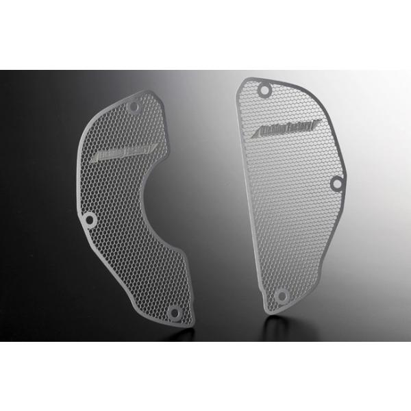 ※詳細な出荷時期はご注文後にメールでご案内します。■適合車種VMAX　VMAX 年式: 96-08  ■商品番号SSY-VMAX-00■商品概要材質：SUS304板厚：0.8tエンブレムカラー：シルバー（エッチング加工）