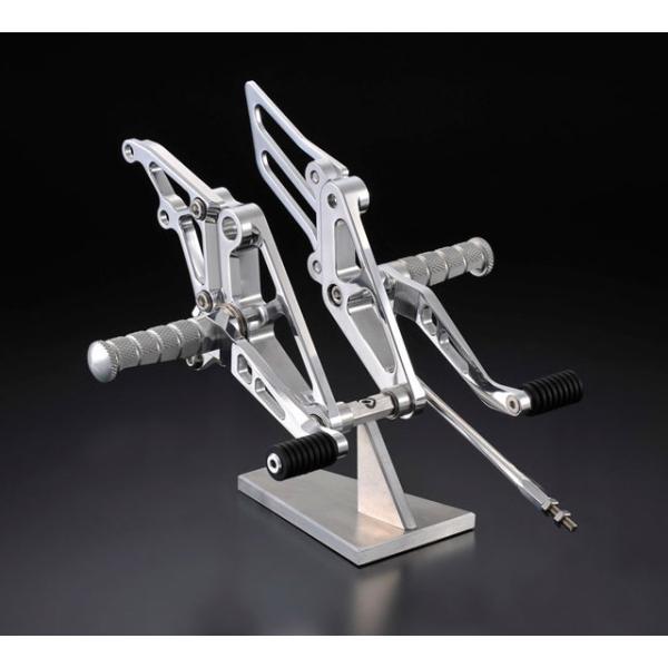 ※詳細な出荷時期はご注文後にメールでご案内します。■適合車種XJR400R　XJR400R 年式: 93-00  XJR400　XJR400 年式: 93-00  ■商品番号70703■商品概要カラー：ポリッシュステップ位置：20mmアップ...