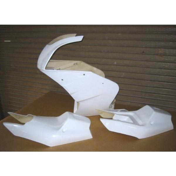 ※詳細な出荷時期はご注文後にメールでご案内します。■適合車種TZM50　TZM50   ■商品番号W-347-419■商品概要●素材：FRP (ゲル仕上げ)レース用