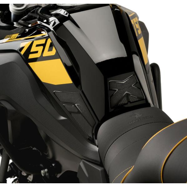 ※詳細な出荷時期はご注文後にメールでご案内します。■適合車種F750GS　F750GS 年式: 18-24  F800GS(2024-)　F800GS(2024-) 年式: 24-25  ■商品番号3716C■商品概要カラー：カーボンプリン...