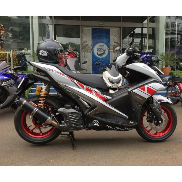 ※詳細な出荷時期はご注文後にメールでご案内します。■適合車種AEROX 155　AEROX 155   ■商品番号PR028■商品概要材質：ステンレスパイプ／アルミサイレンサー (ブラック仕上げ)／耐熱プラスチックエンドキャップ消音バッフル付き