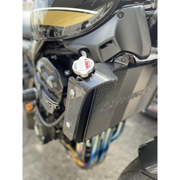 ※詳細な出荷時期はご注文後にメールでご案内します。■適合車種Z900RS　Z900RS 年式: 21-26  Z900RS CAFE　Z900RS CAFE 年式: 21-26  ■商品番号SAD-RSS158C1■JANコード458036...