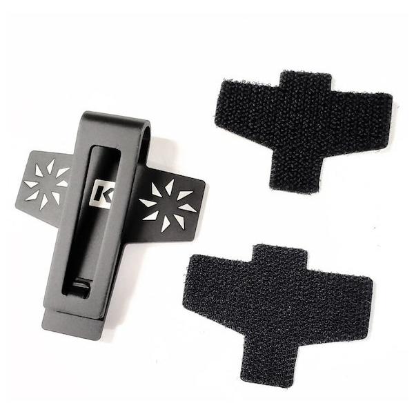 ※詳細な出荷時期はご注文後にメールでご案内します。■商品番号KMX-GLCLP-BK■JANコード4562437363999■商品概要ゴーグル＆ゴーグルバイザーベルト固定用サイズ：約68mm×60mmウエイト：約16g材質：アルミニウム(ア...