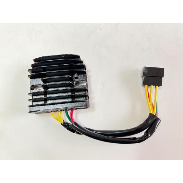 ※詳細な出荷時期はご注文後にメールでご案内します。■適合車種FZ400　FZ400   　　備考: (4YR)FZS600フェザー　FZS600フェザー   RD250　RD250   　　備考: (最終型)RD400　RD400   　　...