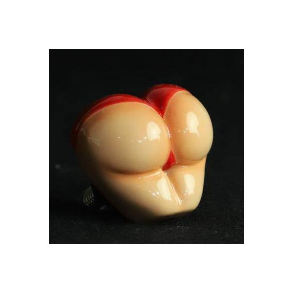 ※詳細な出荷時期はご注文後にメールでご案内します。■適合車種　   　　備考: 汎用■商品番号MMS-NB118■商品概要【サイズ】幅：約33mm高さ：約32mm奥行：約22mm(ボルト含まず)ボルト：M6-20mm【材質】本体：レジンボル...