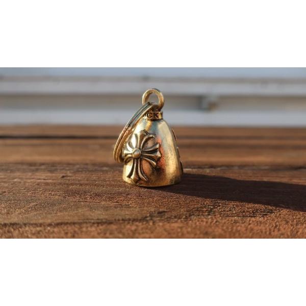 ※詳細な出荷時期はご注文後にメールでご案内します。■商品番号LBTU-007A■JANコード4562346198170■商品概要【素材】亜鉛合金【サイズ】高さ 約3.5cm直径 約2.5cm(リング含まず)