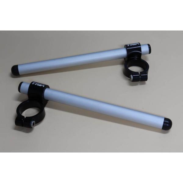 ※詳細な出荷時期はご注文後にメールでご案内します。■適合車種NINJA400 　NINJA400  年式: 14-24  ■商品番号TYLY-1212-SIL■商品概要Handlebar Set，ブラック，Ninja 400This CNC...