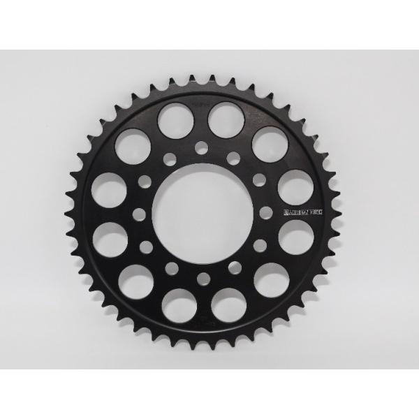 ※詳細な出荷時期はご注文後にメールでご案内します。■適合車種Z900RS　Z900RS   Z900RS Cafe　Z900RS Cafe   ■商品番号AD-5005-42■JANコード4582479111532■商品概要チェーンサイズ：...