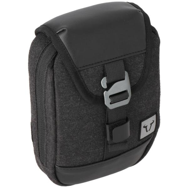 ※詳細な出荷時期はご注文後にメールでご案内します。■商品番号BCTRS0041220000■JANコード4538792209814■商品概要容量：1.5Lサイズ：13×19×5.5cm素材：エコテックコットン(ポリエステル)／人工皮革