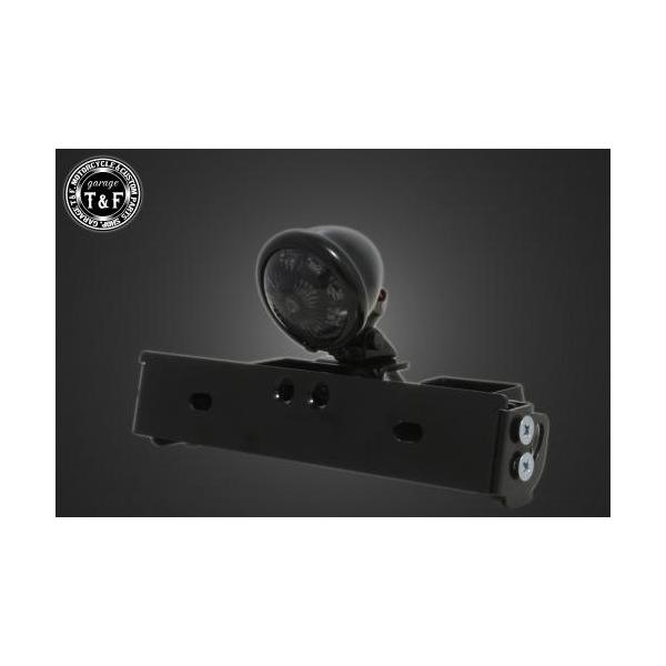 ※詳細な出荷時期はご注文後にメールでご案内します。■適合車種　   　　備考: 汎用■商品番号CCN07215■商品概要スモークレンズ-本体の仕様-カラー：ブラック-テールランプの仕様-レンズ素材：プラスチック製レンズサイズ：53mmナンバ...