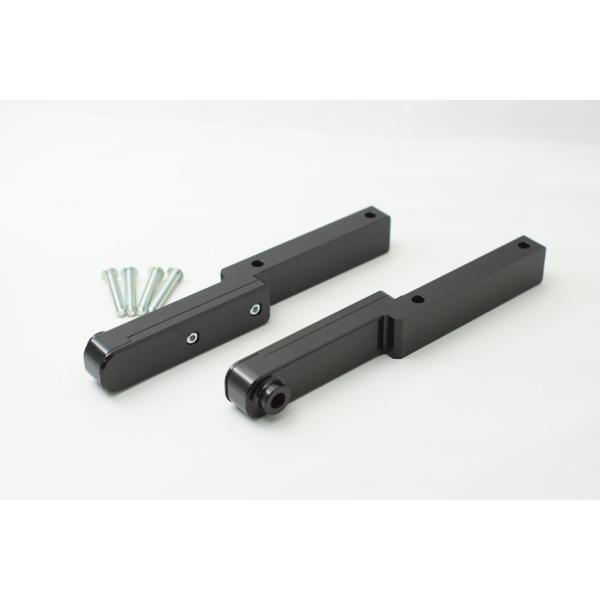 ※詳細な出荷時期はご注文後にメールでご案内します。■適合車種Chief　Chief 年式: 全年式  ■商品番号TM-01C■商品概要※日本製※アルミ削り出し(アルマイト仕上げ)※専用ボルト付き※左右セット