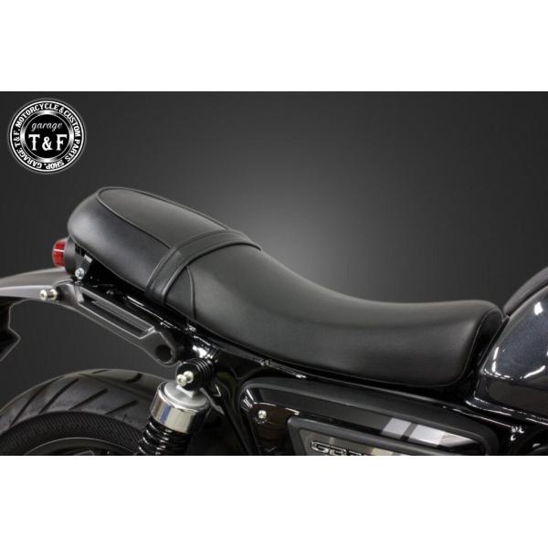 ※詳細な出荷時期はご注文後にメールでご案内します。■適合車種GB350S　GB350S   　　備考: ※GB350／GB350Cには取り付け出来ません■商品番号7092816■商品概要・カラー：ブラック・シート表面：合皮製・シート裏：FR...