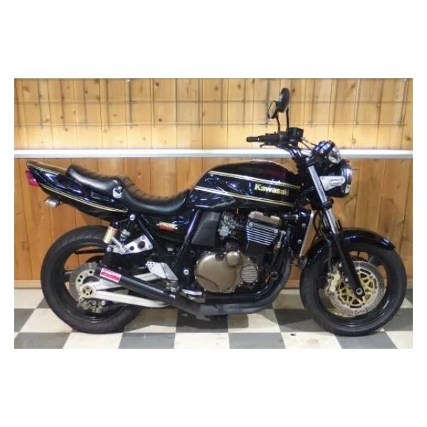 ※詳細な出荷時期はご注文後にメールでご案内します。■適合車種ZRX1100　ZRX1100 年式: 全年式  ■商品番号W-1711-P48455065■商品概要テールパイプ外径：70Φカラー：ブラック付属：MISTY耐熱ステッカー、Mサイ...