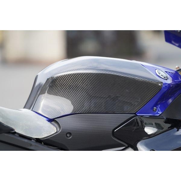 ※詳細な出荷時期はご注文後にメールでご案内します。■適合車種YZF-R9　YZF-R9 年式: 25-  ■商品番号EY25R9TC-B■商品概要コールドプレス製法