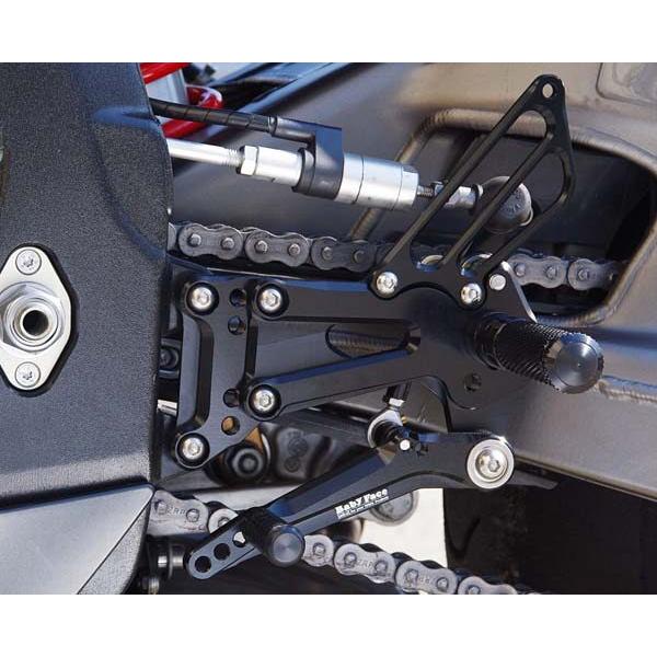 ※詳細な出荷時期はご注文後にメールでご案内します。■適合車種YZF-R9　YZF-R9   ■商品番号002-Y037BK■JANコード4589981529688■商品概要【ステップポジション】1：10mm Back／12.5mm Up2：...