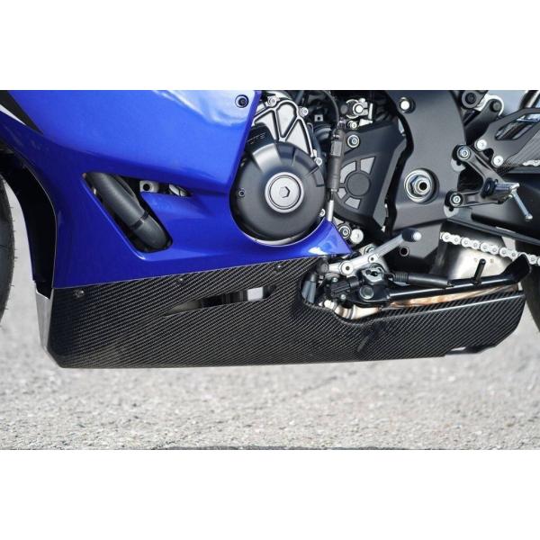 ※詳細な出荷時期はご注文後にメールでご案内します。■適合車種YZF-R9　YZF-R9 年式: 25-  ■商品番号EY25R9UCN-B■商品概要純正マフラー用