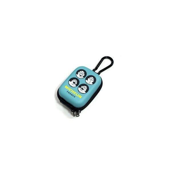 ※詳細な出荷時期はご注文後にメールでご案内します。■商品番号241864■JANコード4539534241864■商品概要【サイズ】約W6×H8×D4.1cm【素材】・表生地：ポリウレタン・芯材：EVA・裏地：ポリエステル、ゴム・Dカン：鉄...