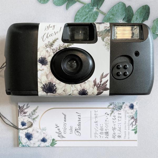 『写ルンです』を可愛くカスタマイズできるカバーと説明タグのセットです♪カメラをご準備いただくだけで簡単に可愛いカメラが作れます！◆カバーの取り付け方 １.インスタントカメラに元々ついているカバーを剥がしてください。２.粘着剤が残っていますの...