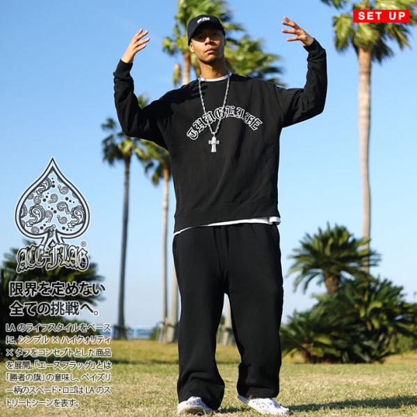 バイヤー推薦！2023年秋冬新作最新のHIPHOPカルチャーを発信する、ストリート系ブランドのACEFLAGからおしゃれなセットアップが入荷！（上）がTHUG LIFEをLAtimes風の伝統的なオールド文字でドロップしたトレーナー、（下）...