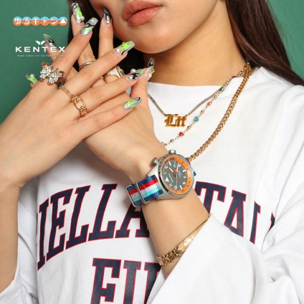バイヤー推薦！ゆるキャン△×KENTEX のコラボウォッチに対応した付け替えベルト。本商品はアウトドア趣味の魅力と女子高校生たちのゆるやかな日常を描くアニメのゆるキャン△のオフィシャルデザインです。汗や水に強く、汚れてもご自宅で洗浄できるお...
