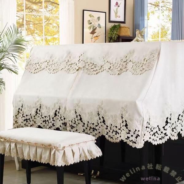 商品詳細：カラー：/A01/A02/A03サイズ：/ワンサイズ■商品説明上品なシャンパンブルーの色味のピアノカバーです。高級感のあるピアノ用カバーでクラシカルなデザインのとっても素敵です?大切なピアノを保護しつつ、お部屋のアクセントにもなる...