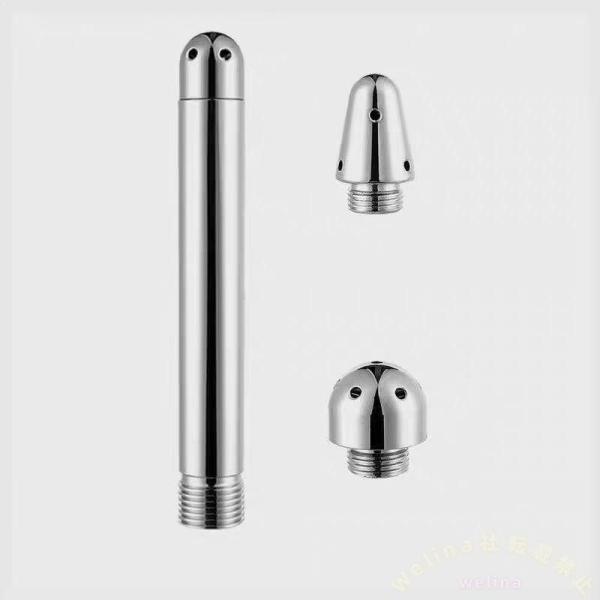 3つの異なるヘッドを備えた1xアルミニウム浣腸シャワー。これらのヘッドは取り外して交換できます。クリーニングキットの表面は滑らかで、掃除が簡単で、繰り返し使用できます。膣／肛門の洗浄装置なので、先端はアナルに入れて徹底的に洗浄できて、かつ痔...