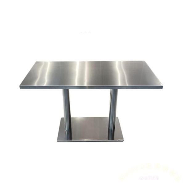 精巧なディテール: 丈夫で耐摩耗性のステンレススチール製、耐腐食性、防錆性、お手入れ簡単、均等なストレス。設置不要: すぐに設置でき、迅速、シンプル、心配いらず、屋外での使用に最適です。バーテーブルの用途：バーやダイニングエリアに最適なこの...