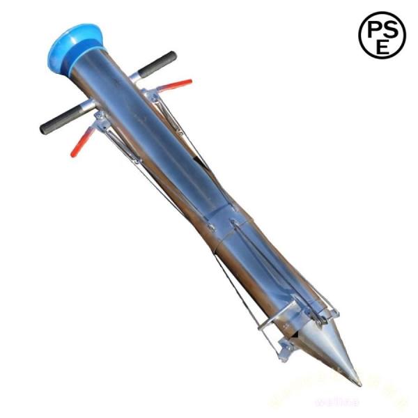 手動式移植器具土の穴あけと植え込み、2つの作業が同時に行えるので簡単にきれいに苗を植えこむことができます。本体の尖った方を植え込む土に差し込み、投入口に苗を入れます。ハンドルを握りながら持ち上げればもう植付け完了！筒の内径は直径7.5cmで...