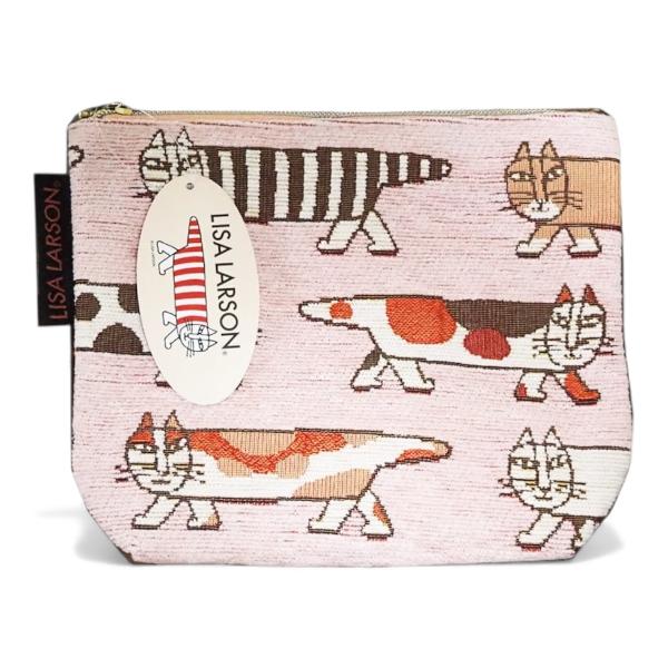 リサ・ラーソンの人気キャラクター「マイキー」をモチーフにしたゴブラン織りポーチです。ゴブラン織りならではの立体感と、落ち着いたピンクカラーが特徴。マチ付きで収納力があり、コスメや小物の整理に便利です。日常使いしやすく、リサ・ラーソン好きな方...