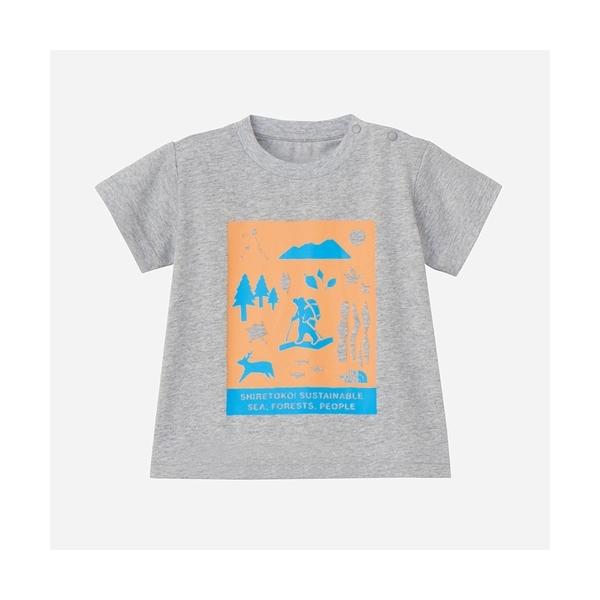 北海道・斜里町の観光シンボルキャラクターである知床トコさんのイラストを配置した半袖Tシャツのベビーモデル。風合いのよいオーガニックコットンと、リサイクルポリエステルを使用した、やわらかくしなやかな肌触りのニット生地を採用しています。UVケア...