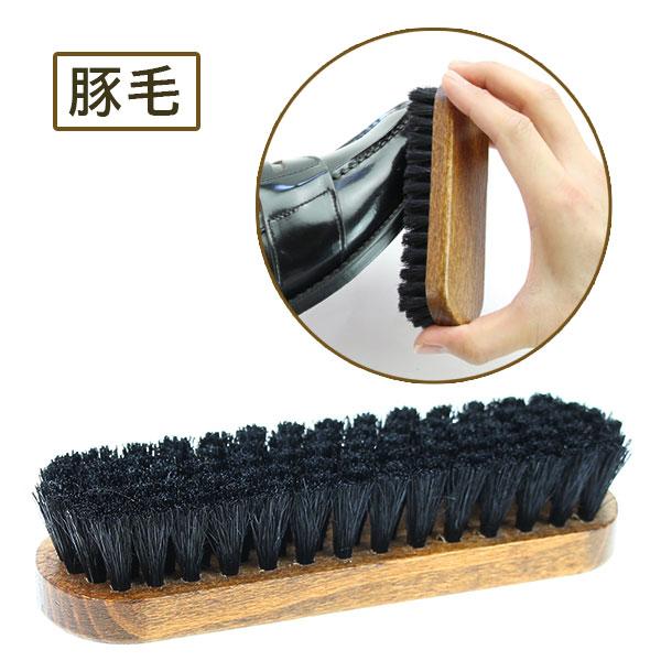 豚毛使用の靴用ブラシです。■商品詳細■本体サイズ約135mm×40mm(もち手部分)JANコード / 4971671171671