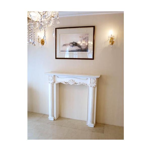 お客様のご希望のサイズ、デザインで製作させていただきました。パルテノンスタイルの彫刻に加え、ビバリーヒルズスタイルの彫刻を中央に施しました。マントルピースはプリンセスなハウススタイルの必須アイテムです。大ぶりなサイズでお部屋までの搬入がご心...