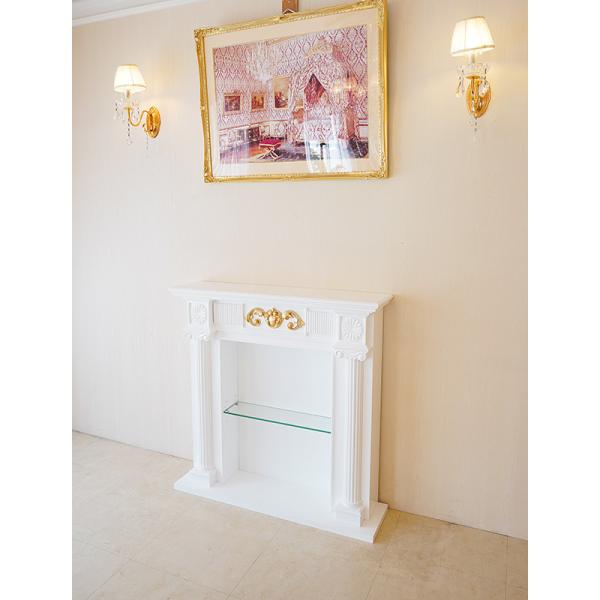 マントルピースはインテリアのフォーカルポイントになります。ロココ調にデザインされたマントルピースを中心に絵や鏡を飾ったり、キャンドルやランプをシンメトリーに置くことで簡単に壁のデコレーションができます。お客様のご希望のデザインで製作させてい...