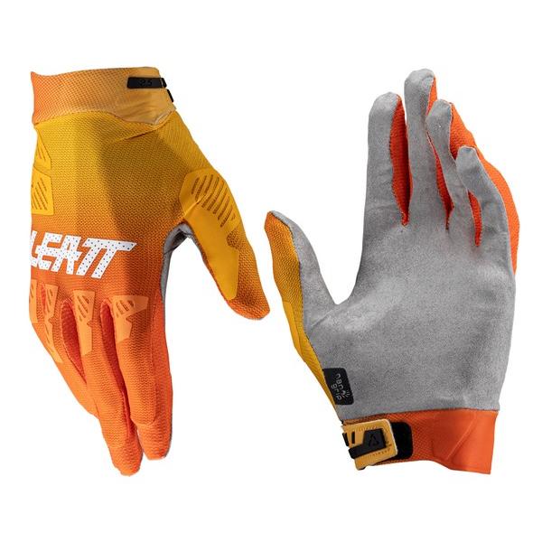 ・手のひら部には、超薄型のNanoGripを採用し、　フィット感とシームレスな握り心地・握りやすさを実現。・手首は脱着や好みのフィット感が得られる、　SlideLockリストストラップ（ベルクロ）を採用。・中指から小指までの4か所にラバーパ...