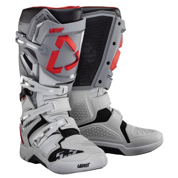 ■フレックスロックシステムを搭載した新型モデル・足首部に付属したパーツを差し替えることで、左右の動きを　”フレックス型” ”固定型” いずれかに選択可能な画期的な　システムを搭載！！・つま先部分はスリムなデザインとなり、シフトレバーの操作性...